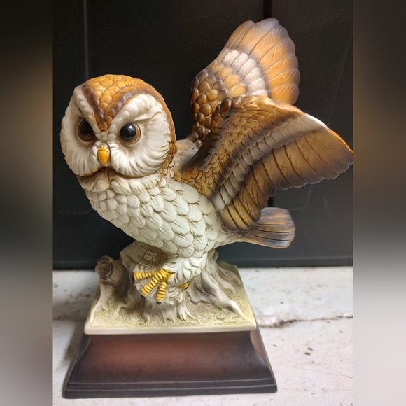 Homco | Accents | Majestic Owl Figurine In Brown And Cream | Poshmark